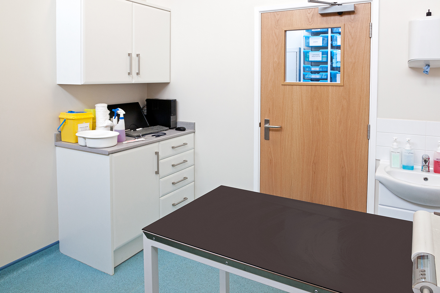 The Benefits of Hiring a Professional Cleaning Service For Your Medical ...